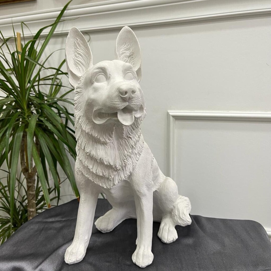 Sitting Wolf Statue, Home Decor Sitting Wolf Scupture, White Garden ...