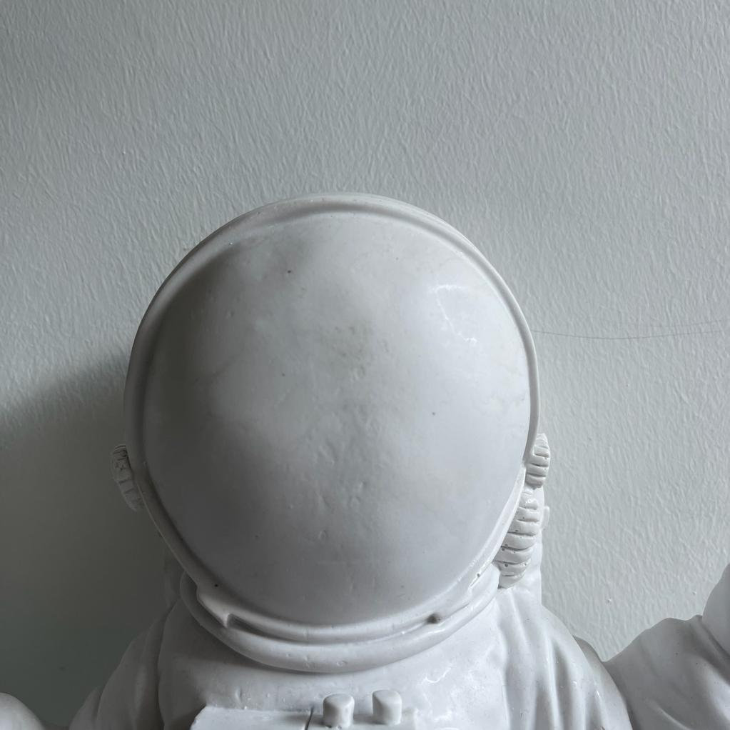 Astronaut Sculpture, Astronaut Wall Art Statue, Astronaut Figurine ...