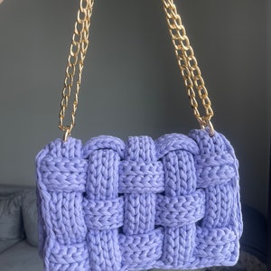 Crochet Luxury Shoulder Bag Knit Box Bag Gold Chain Capri - Etsy