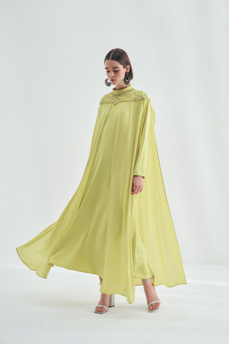 Retro Chic Fashion: Sandy 70's Inspired Abaya - Etsy