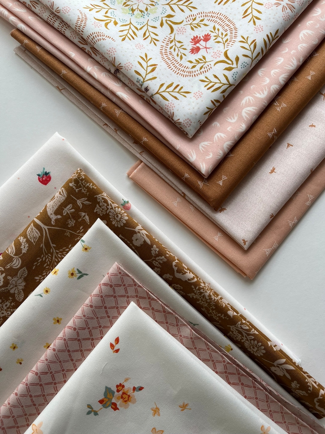 Pink Cream Gold Fat Quarter Bundle Color Quilt Bundle Art Gallery ...