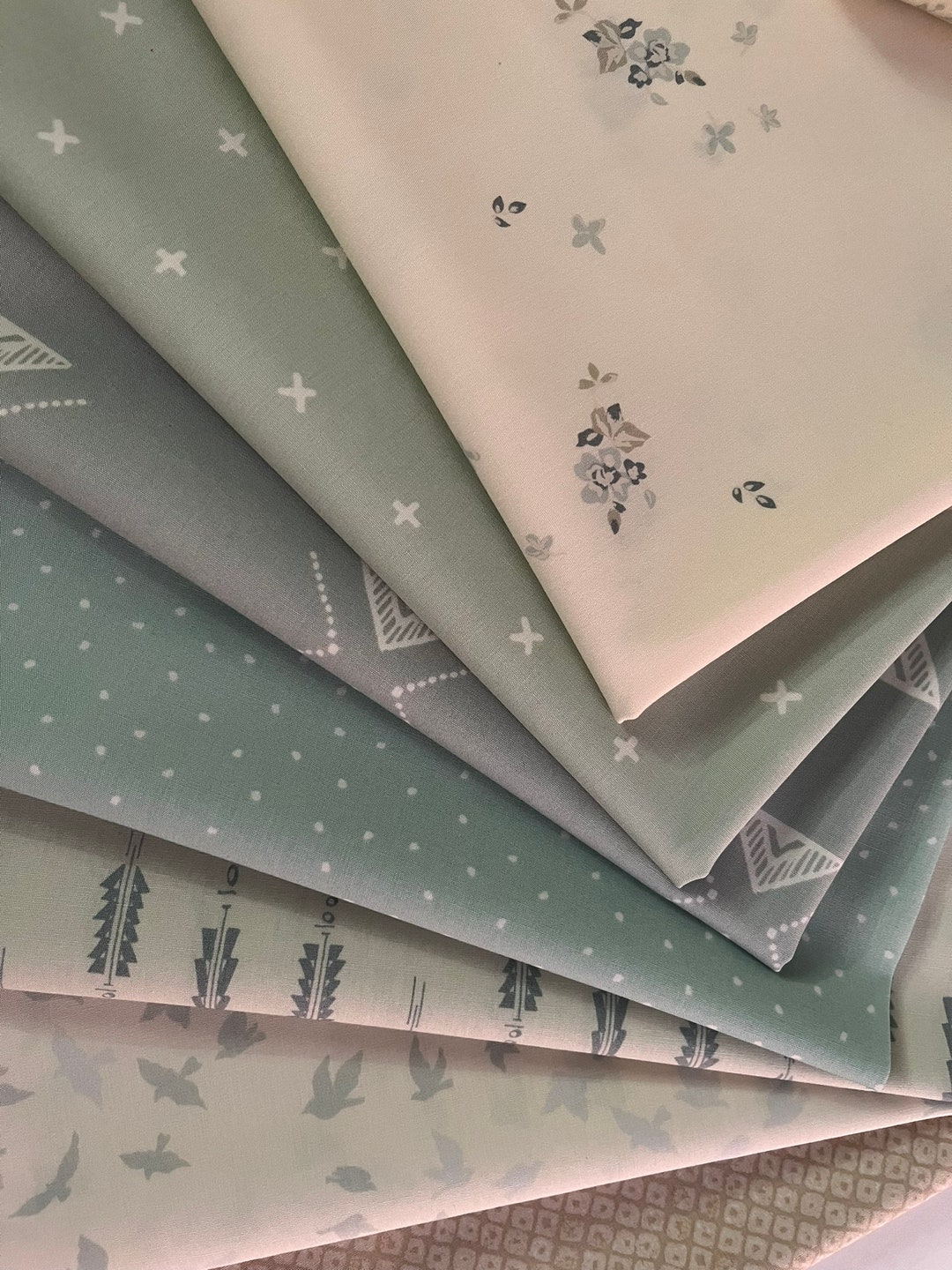 Curated Fat Quarter Bundle | 12 Fat Quarters | Hand Selected Color Art ...