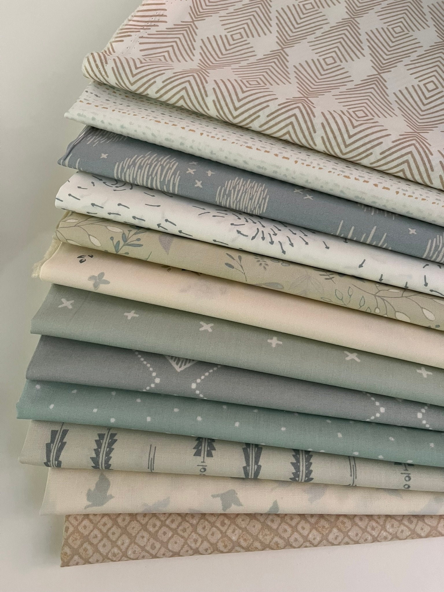 Curated Fat Quarter Bundle | 12 Fat Quarters | Hand Selected Color Art ...