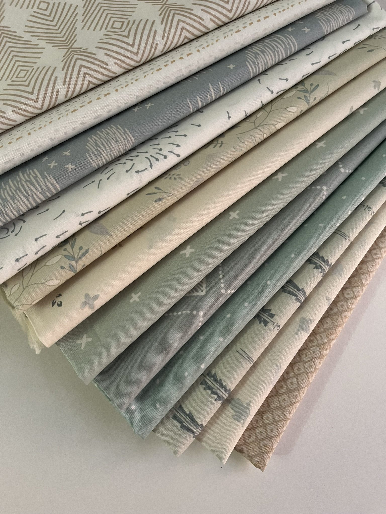 Curated Fat Quarter Bundle | 12 Fat Quarters | Hand Selected Color Art ...