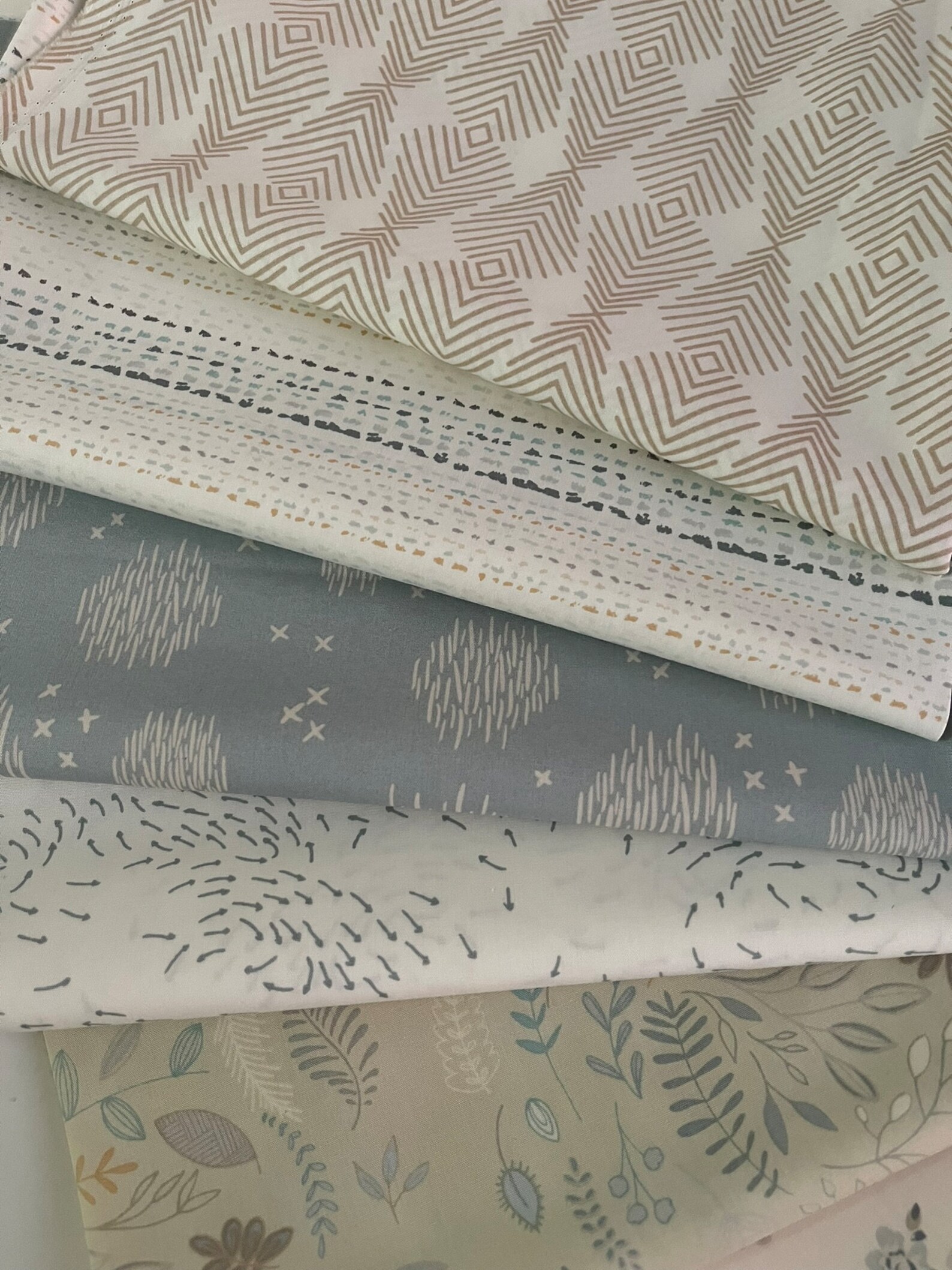 Curated Fat Quarter Bundle | 12 Fat Quarters | Hand Selected Color Art ...