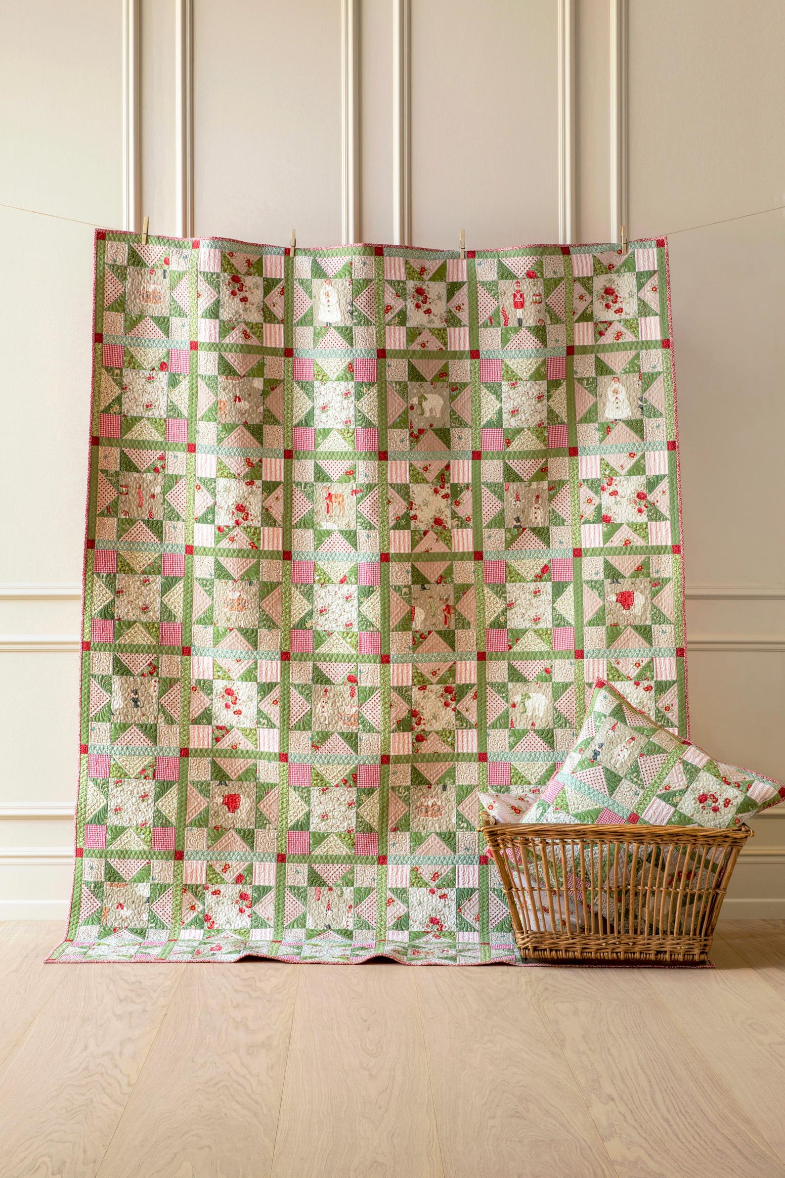 Preorder Christmas Star Quilt Kit Green /cream Merry Little Christmas ...