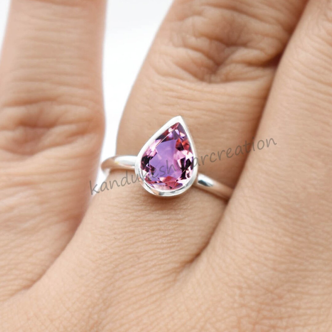 Tear Drop Alexandrite Ring, Vintage Dainty Alexandrite Ring, Engagement ...