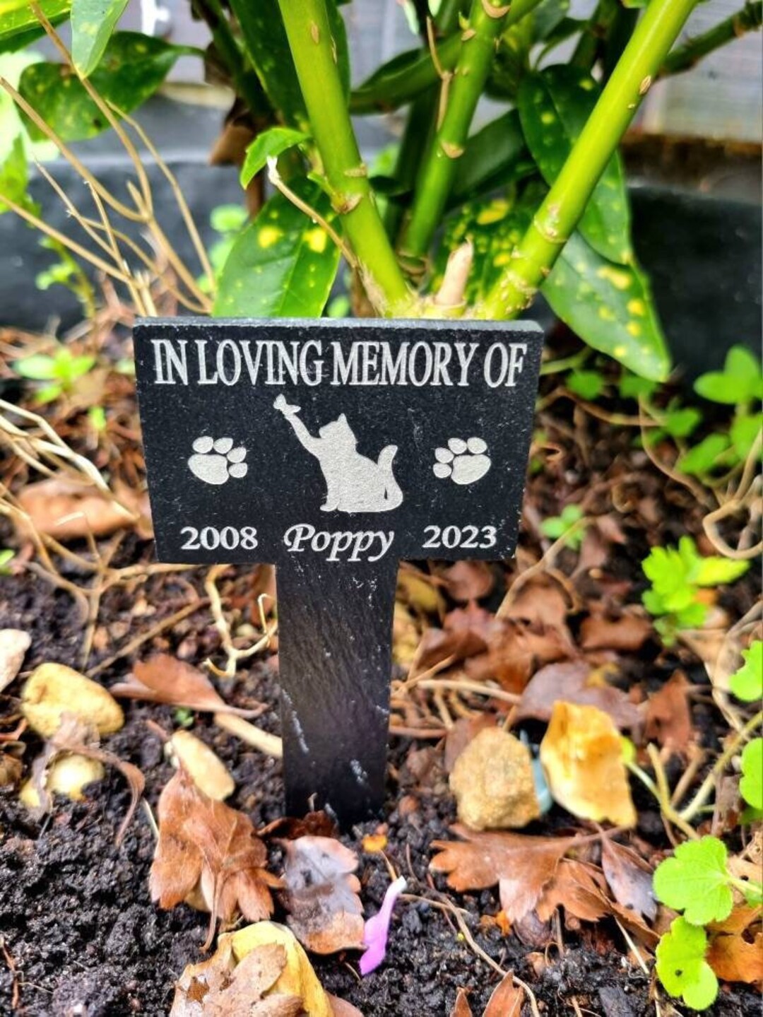 Personalised Pet Memorial Slate Cat Grave Stone Marker Stake Gravestone ...