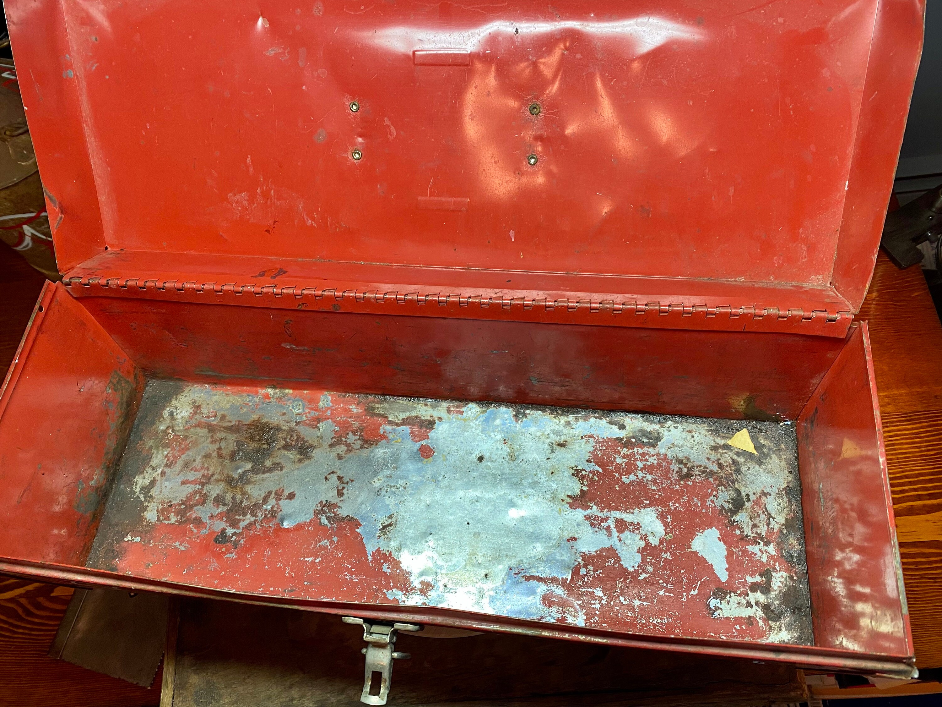 Vintage Metal Toolbox With Custom Pinstriping and Hand Lettering - Etsy