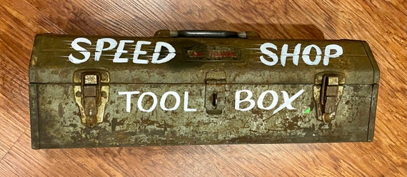 Vintage Metal Toolbox Hand Pinstriped and Lettered - Etsy