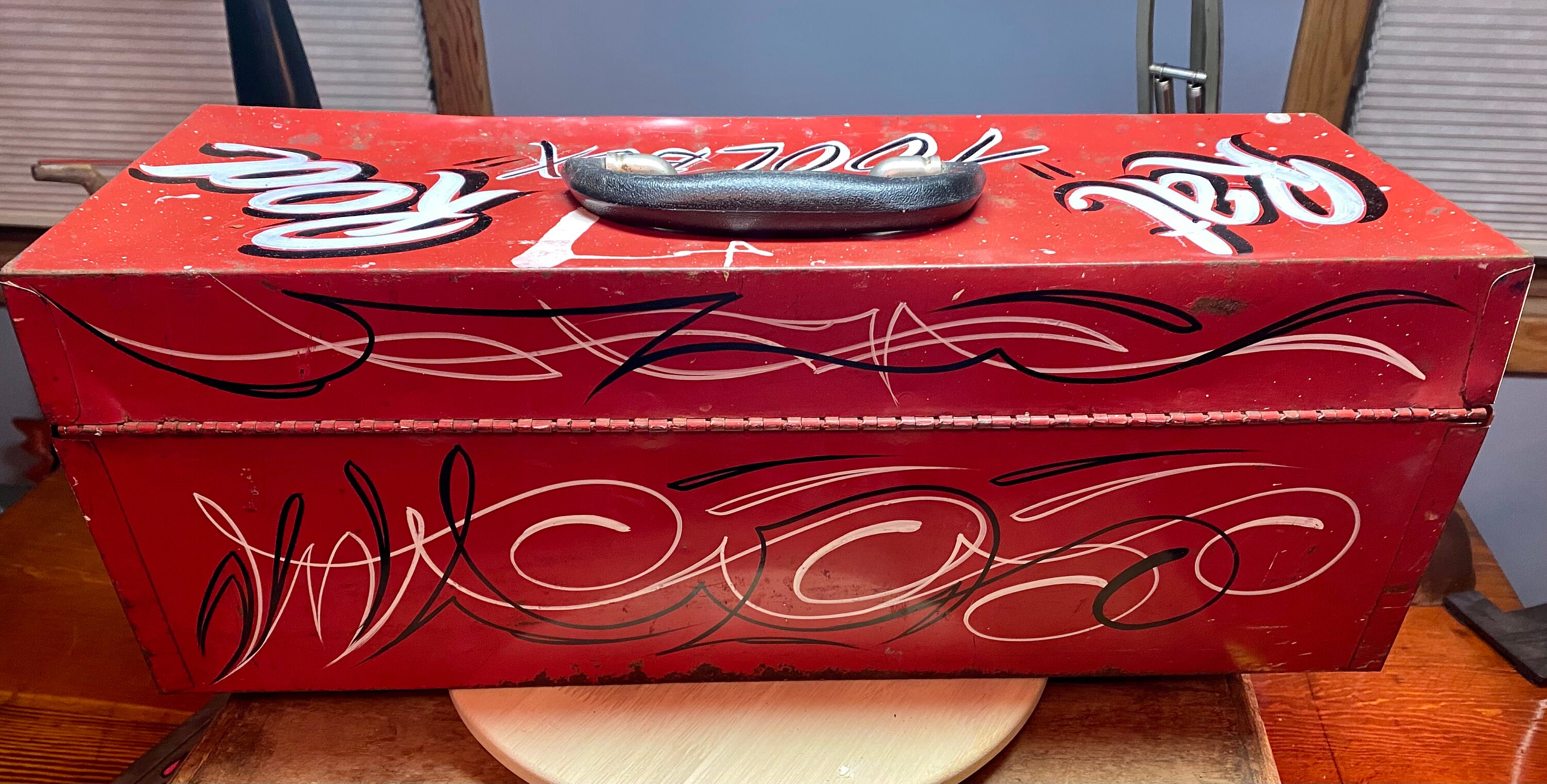 Vintage Metal Toolbox With Custom Pinstriping and Hand Lettering - Etsy