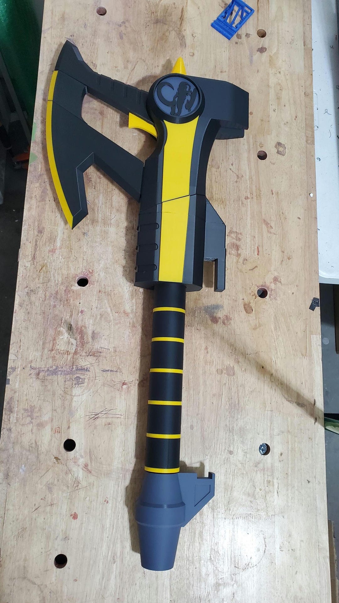 Black Ranger's Power Axe Mighty Morphin' Power Rangers Life Sized ...