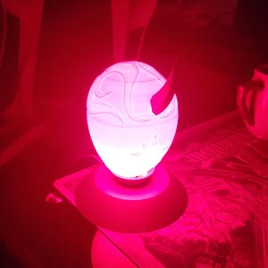 Digi Egg of Courage Lamp - Etsy