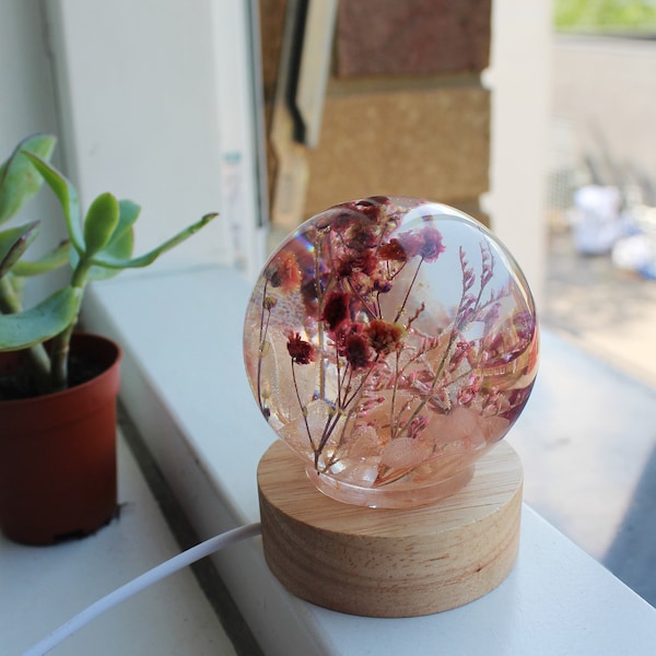 Resin Flower Lamp - Etsy