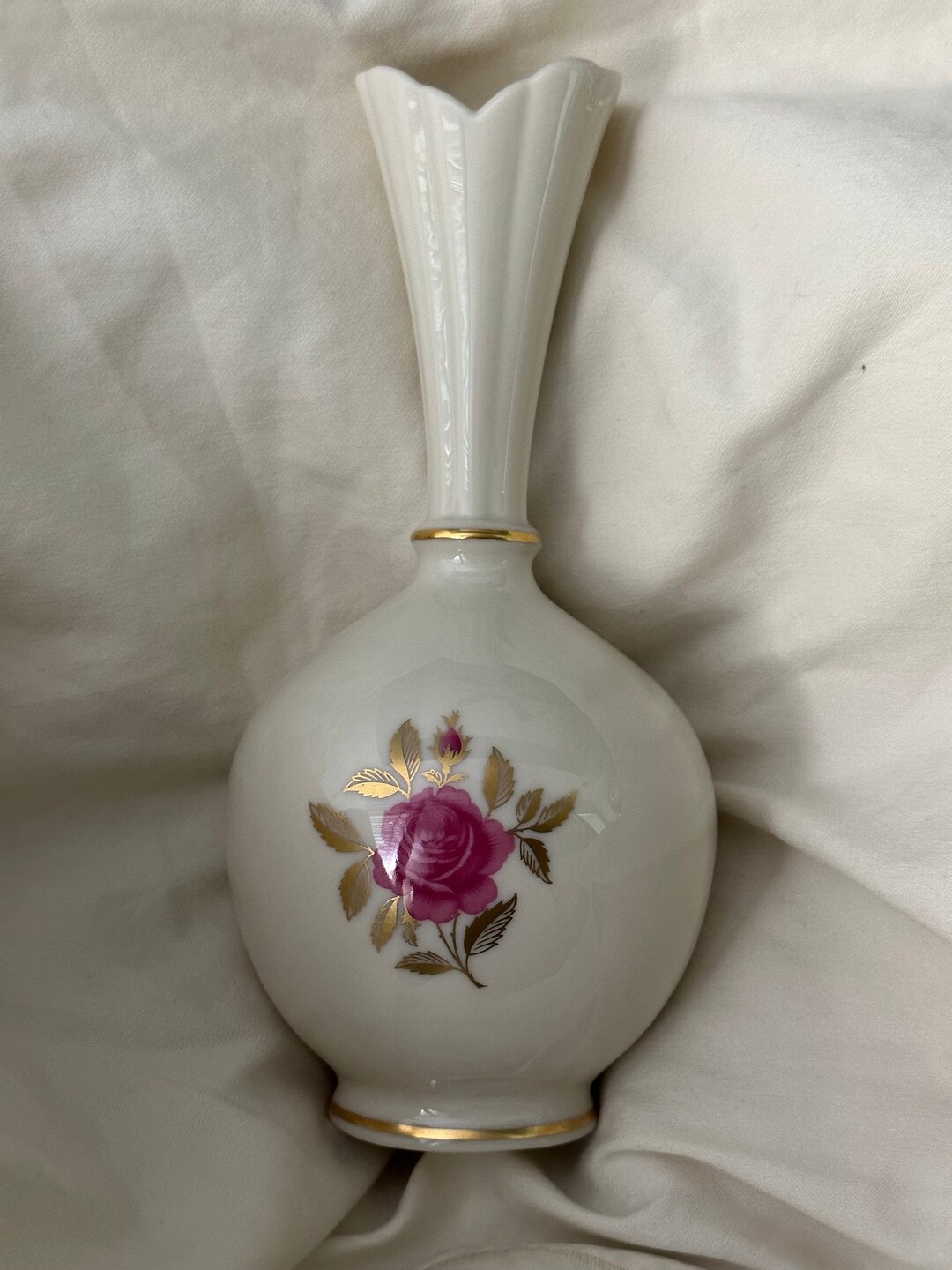 Lennox Vase Rose Design. FREE Shipping! - Etsy