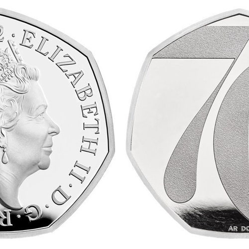 2022 Platinum Jubilee Queen 70th Anniversary 50p - Etsy