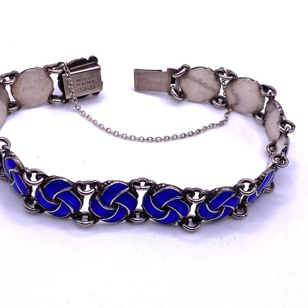 Meka Denmark - Etsy
