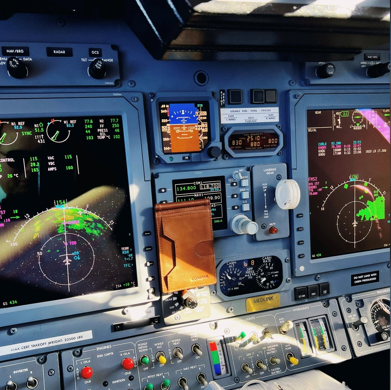 Contrail- Minimalist Card Sleeve Wallet__keep Your Cards Organized in ...