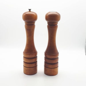 Baribocraft Large Wooden Salt and Pepper Shaker Set, Baribomaid Maple ...