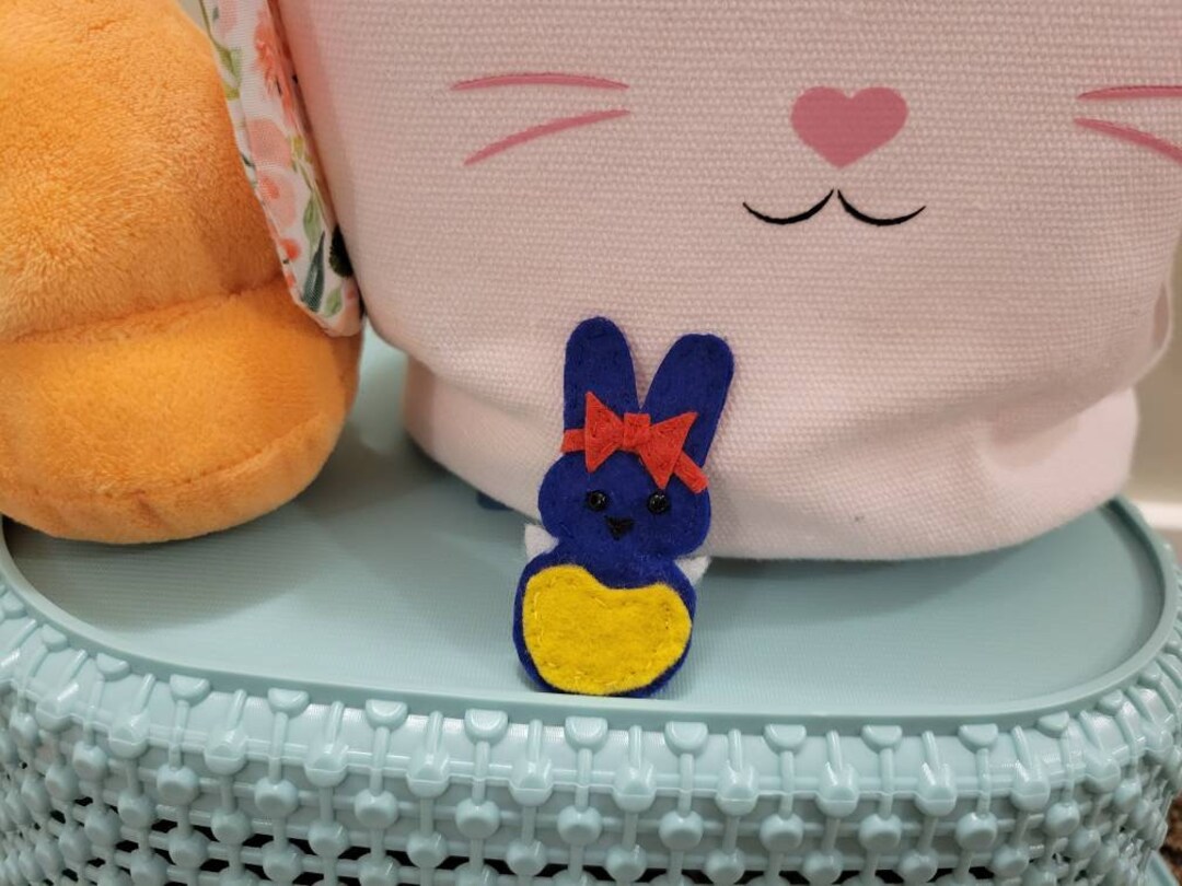 Princess Inspired Peep Pins - Etsy