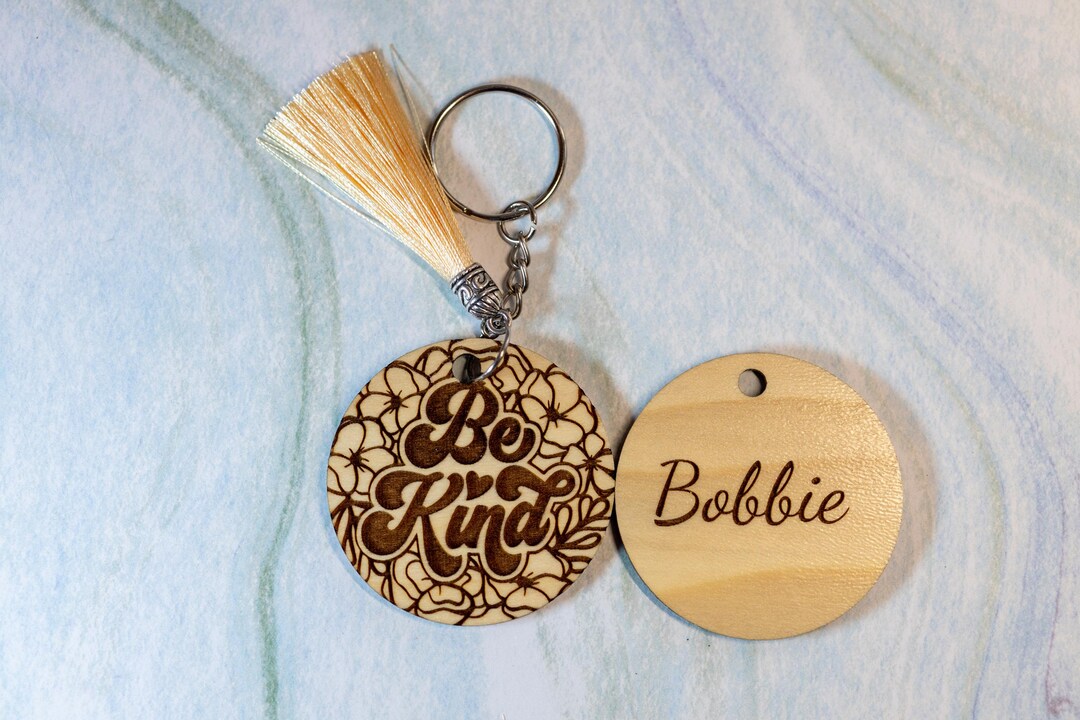 Smile-worthy “be Kind” Keychain - Your Daily Dose of Inspiration - Etsy