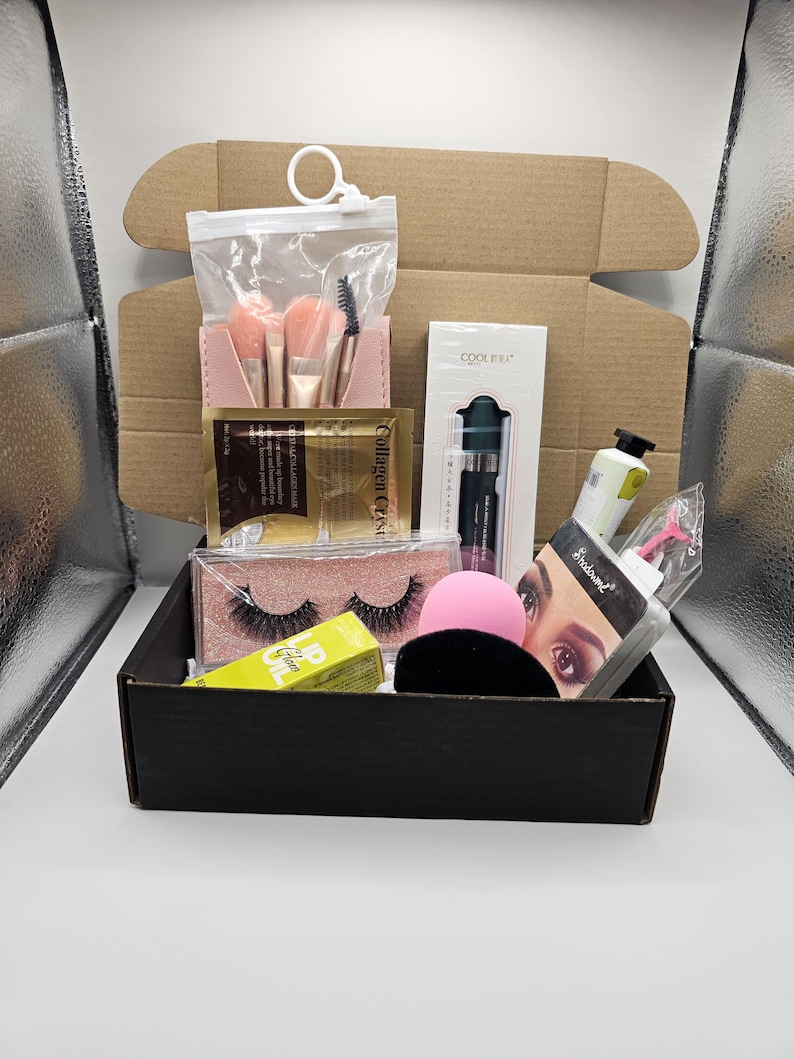 Makeup Gift, Makeup Gift Box, Gift, Makeup Set, Selfcare Gift, Gift Box ...