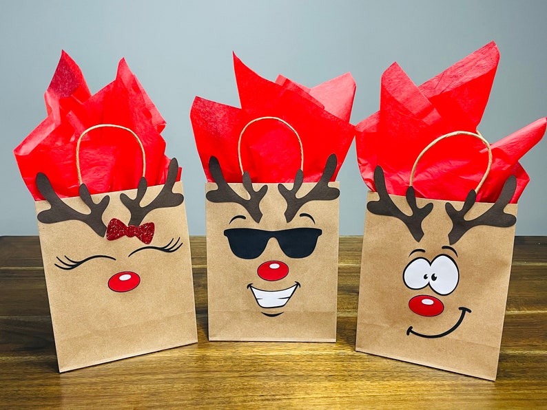 DIY Reindeer Gift Bag Tutorial | Drugstore Divas