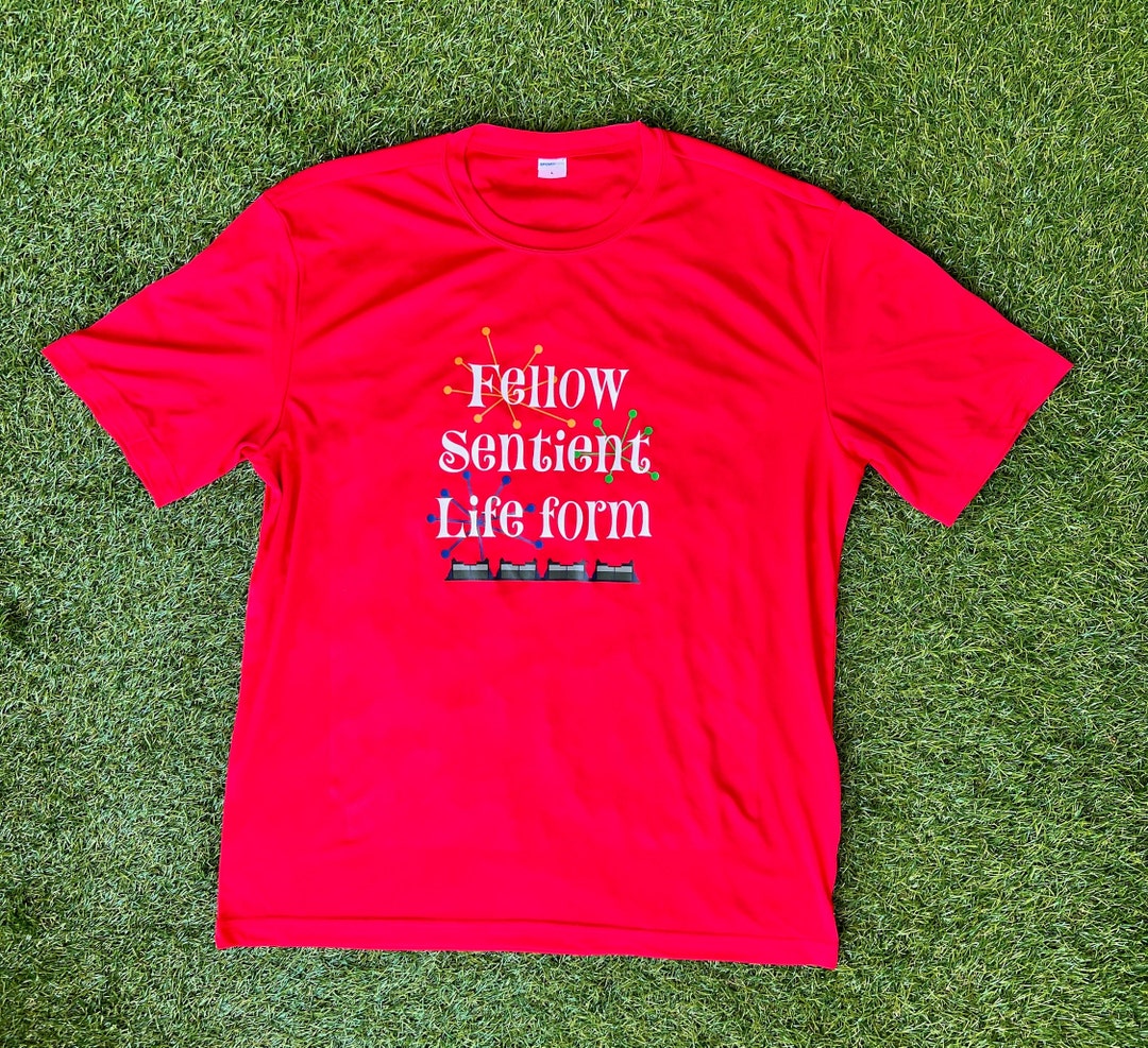 Fellow Sentient Life-form (retro Design) - T-shirt - Etsy