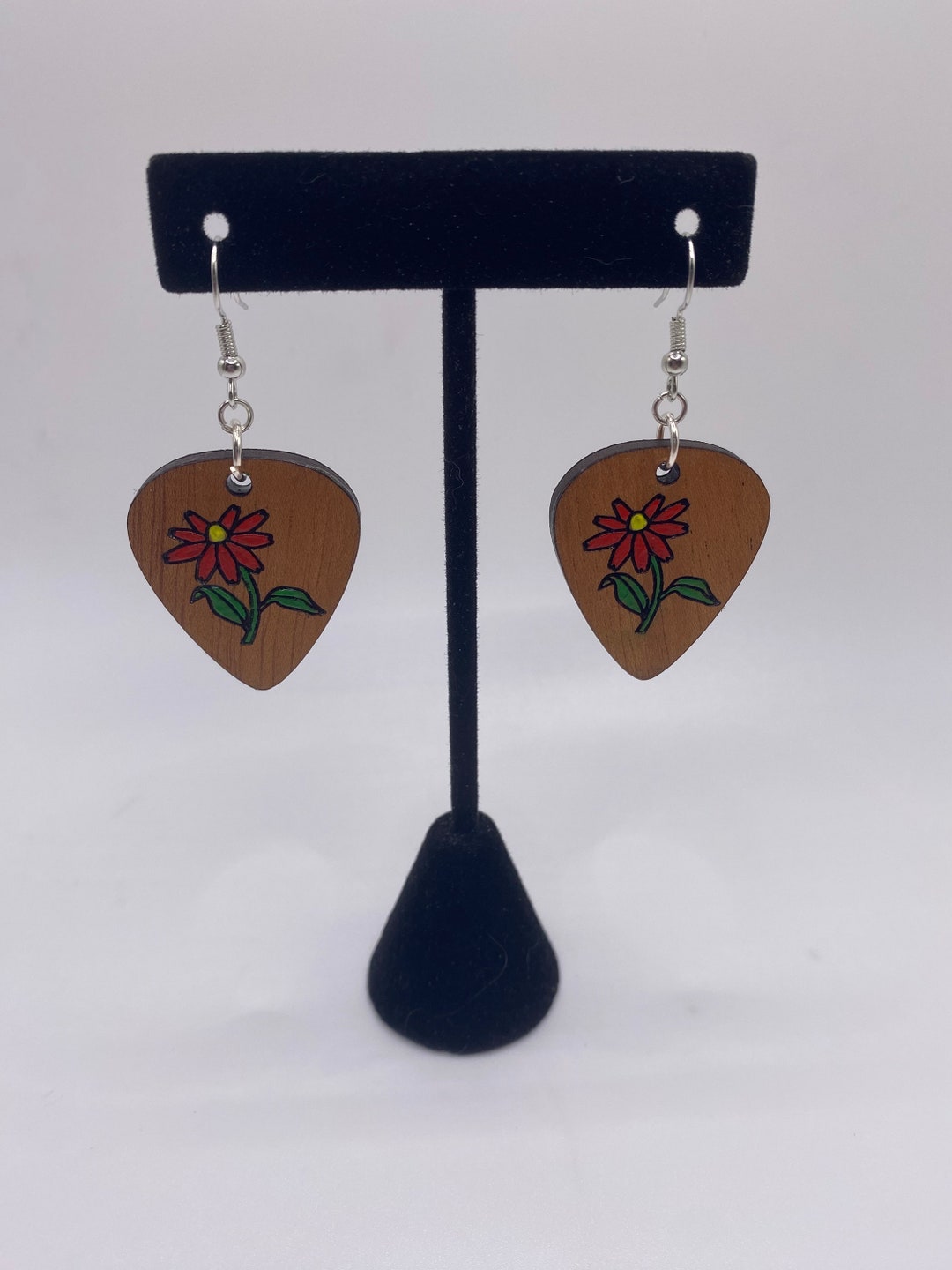 Billy Strings Red Daisy Guitar Pick Wood Earrings - Etsy