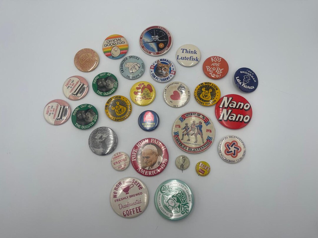 Vintage Lot Pin Back Buttons, Variety of 27 Buttons, Nano Nano, Pope ...