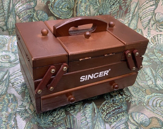 Vintage Singer Accordion Sewing Box, Made of Solid Wood With A Rich ...