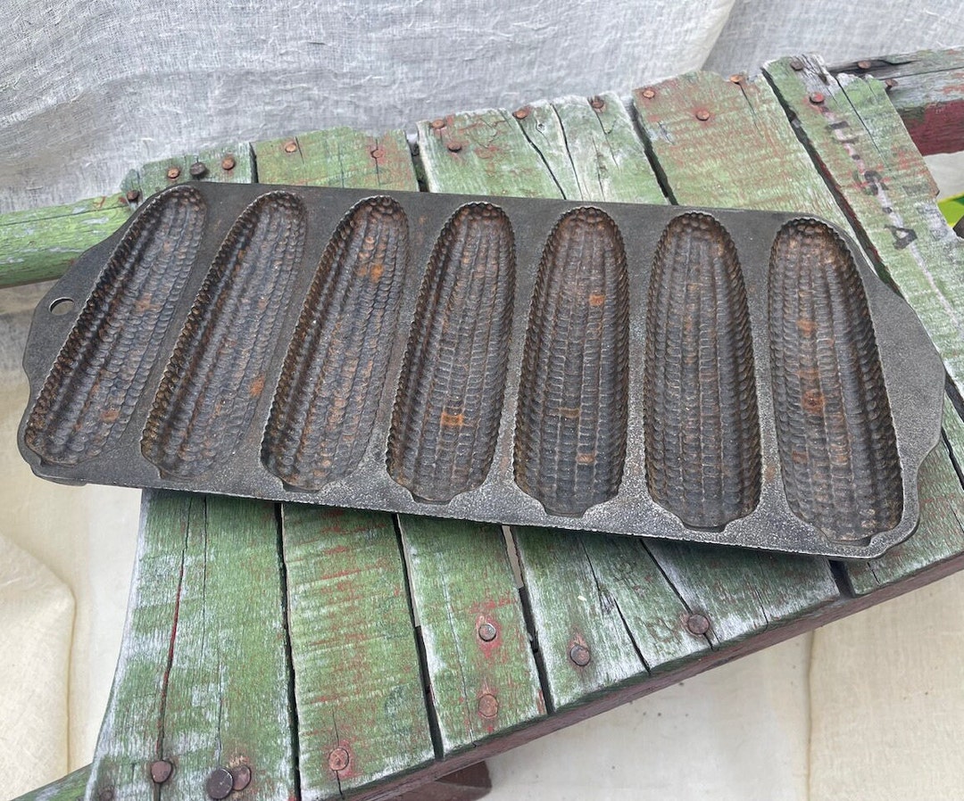 Antique Griswold Cast Iron Cornbread Pan, 273, Crispy Corn Stick Pan ...