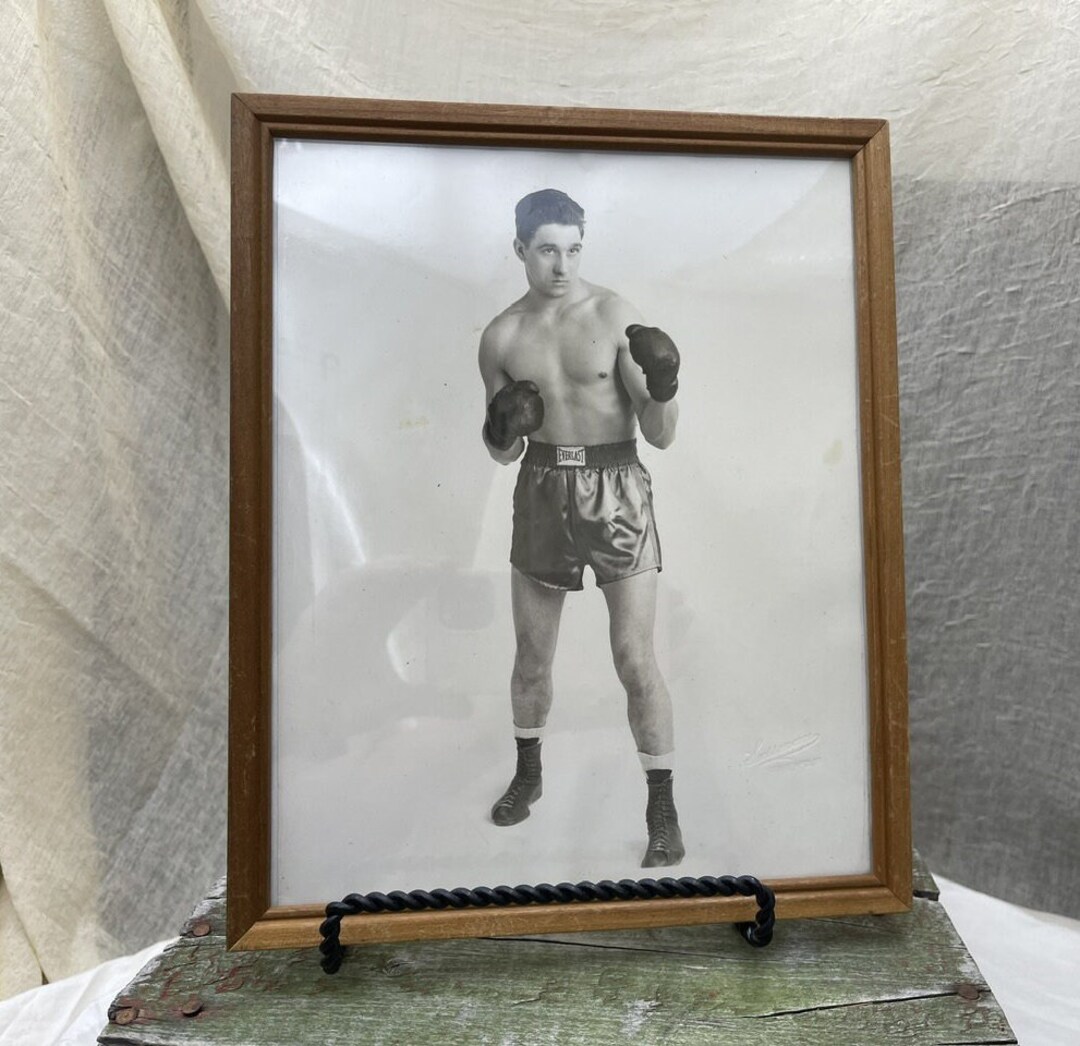Antique 1940s Original Boxer Photo Boxer Posing With Gloves - Etsy