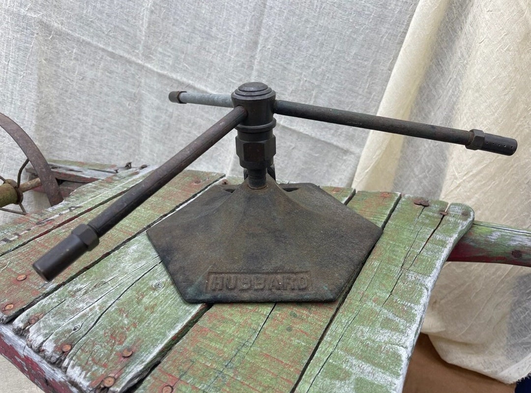 Antique Hubbard Metal Lawn Sprinkler, Revolving, Rusty, Industrial ...