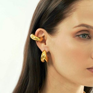 Chunky Ear Cuffs in Gold & Silver Textured Ear Cuffs Hammered Cuff Earrings Ear Clips Thick Ear ...