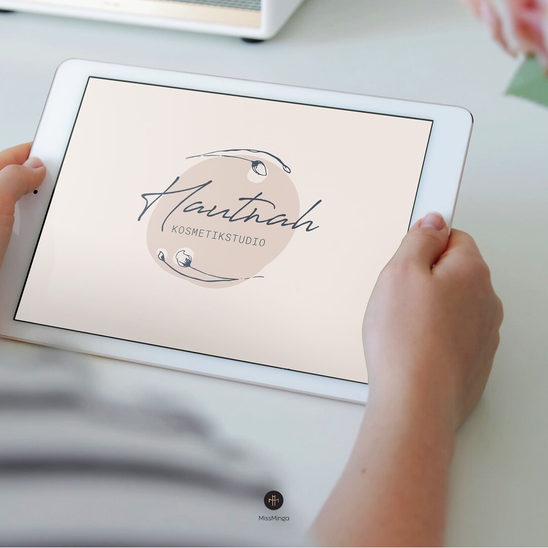 Premade Font Logo Cosmetics - Etsy