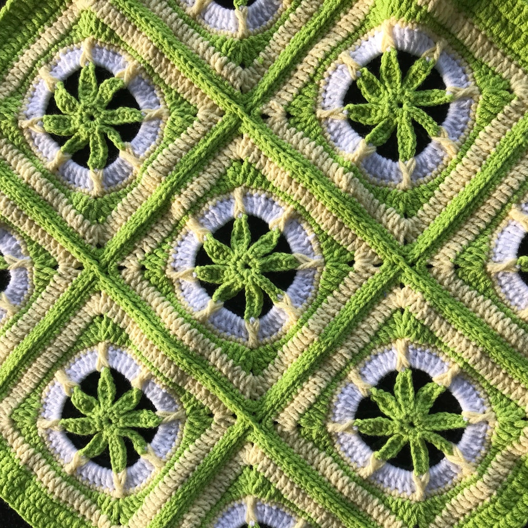 Marijuana Leaf Crochet Blanket, Green Flower Granny Square - Etsy