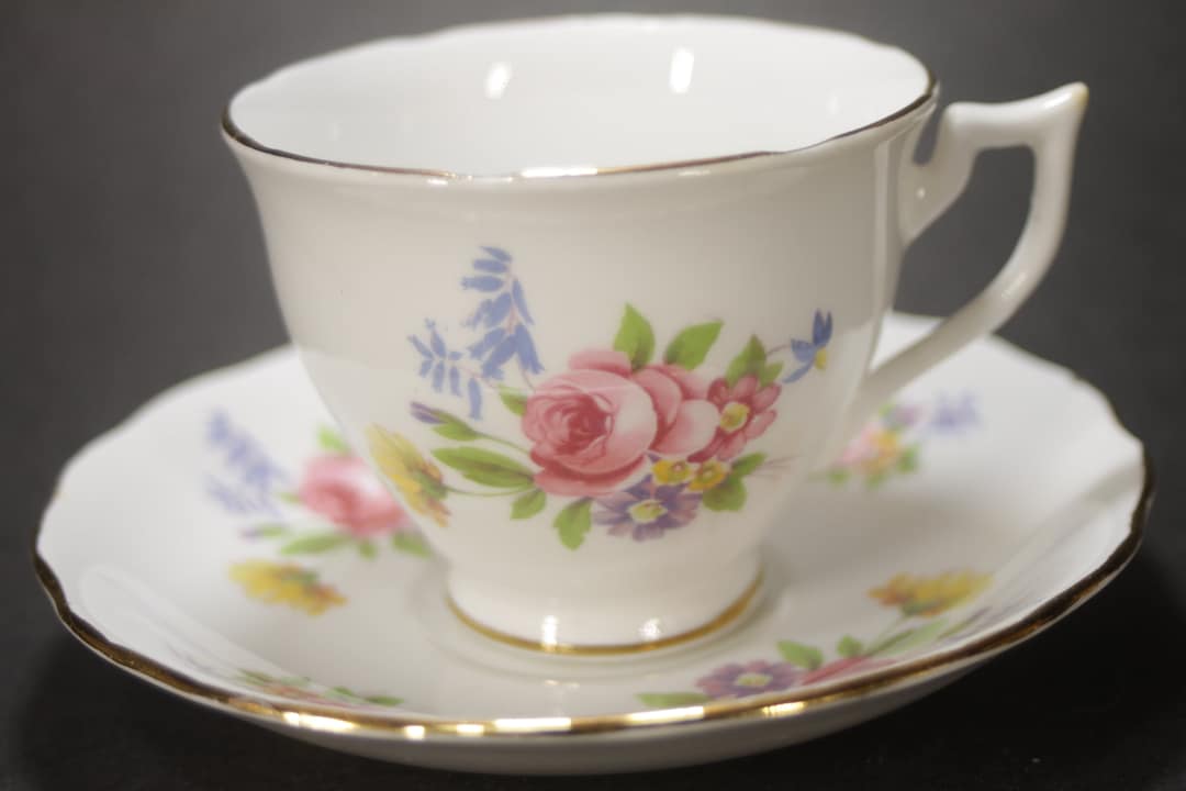 Vintage Melba - Bone China - Made in England -tea Cup & Saucer Floral ...