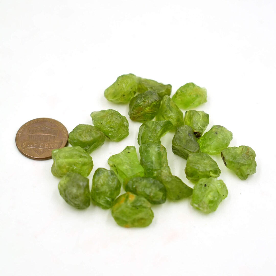Genuine Peridot Raw Rough Stone, 10 to 15 Mm Small Peridot Raw Chunks ...