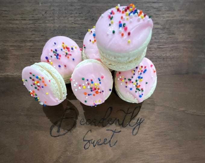 Frosted Animal Cracker French Macaron Pink Cookies Gift Macaroons ...