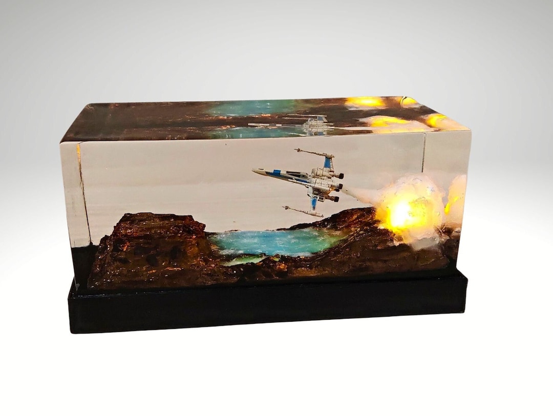 Star Battle Diorama Resin Sculpture Diorama Miniatures Resin Light Nerd Lamp Fantasy Etsy