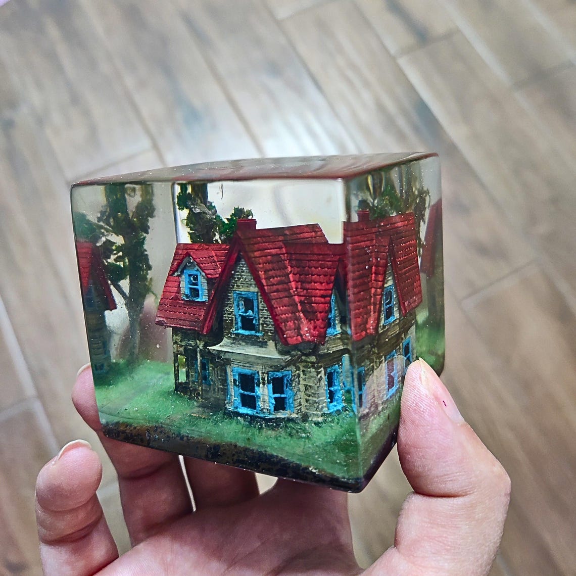 Tiny House Resin Diorama, Miniature Sculpture, Resin Cube - Etsy