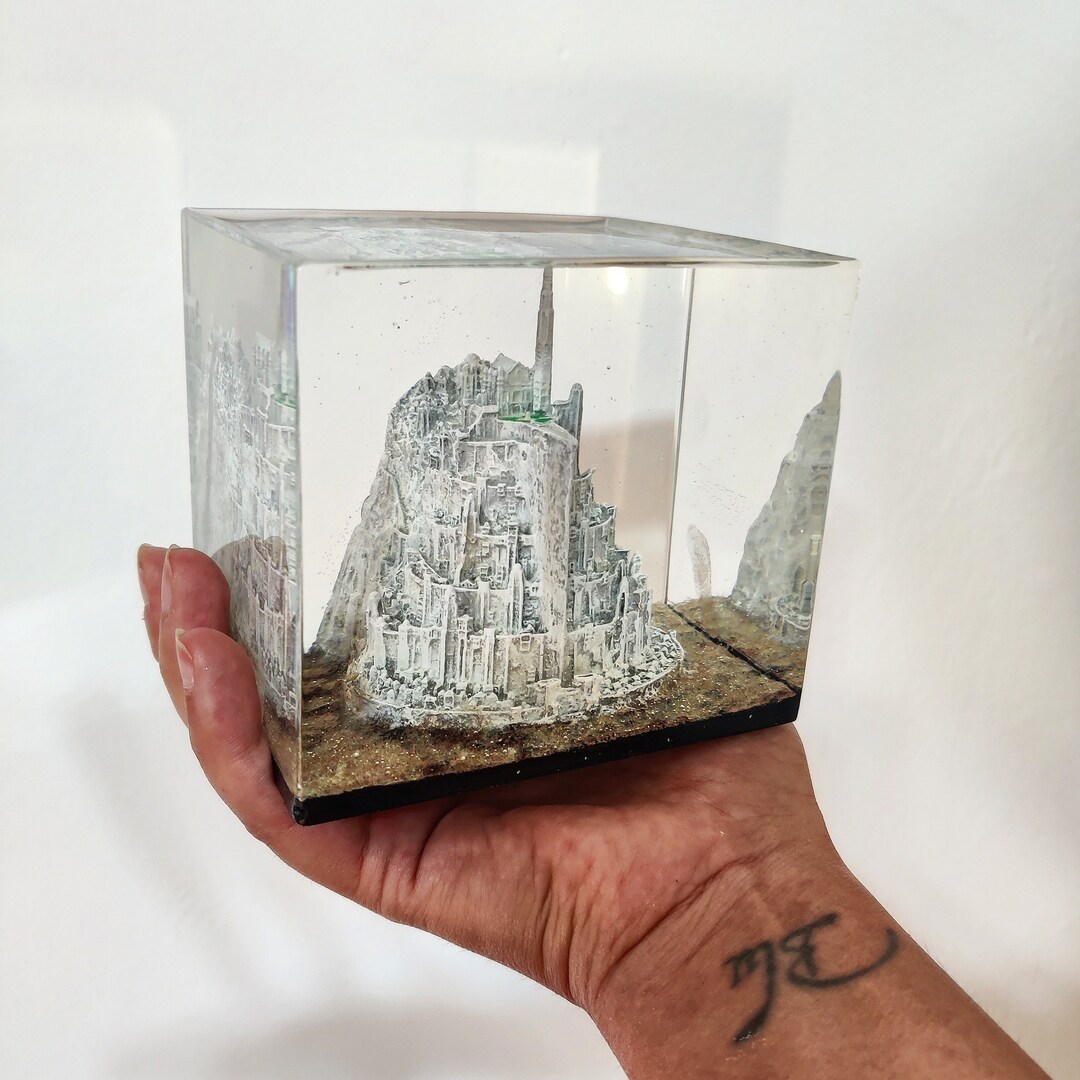 LOTR Diorama, Minas Tirith, Resin Diorama, Resin Sculpture, Fantasy ...
