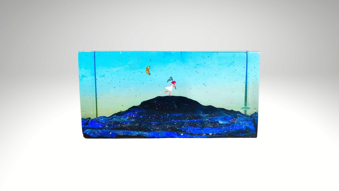 Resin Diorama, Miniature Landscape, Moon, Stars and Little Girl, Resin ...