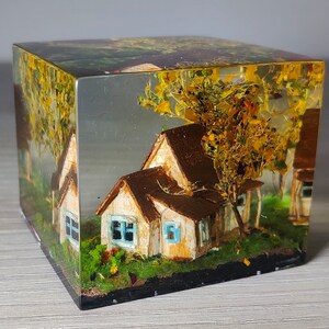 Tiny House Resin Diorama, Miniature Sculpture, Resin Cube - Etsy