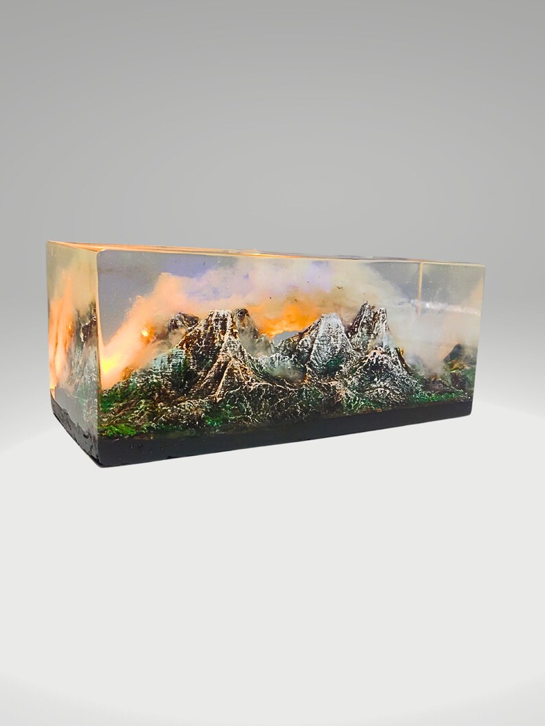 Resin Diorama, Miniature Landscape, Sunset Mountain, Hand-sculpted ...