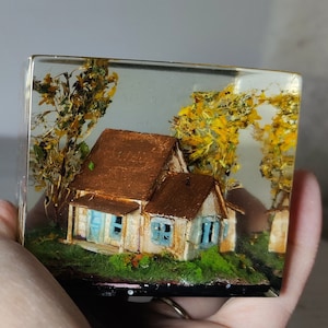 Tiny House Resin Diorama, Miniature Sculpture, Resin Cube - Etsy