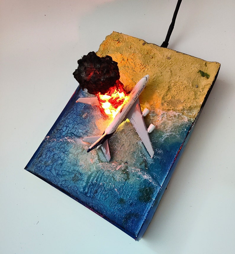 Diorama With Resin, Miniature Plane Disaster, Beach Diorama, Explosion ...