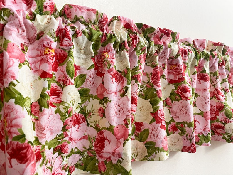 Pink Roses Kitchen Valance - Etsy