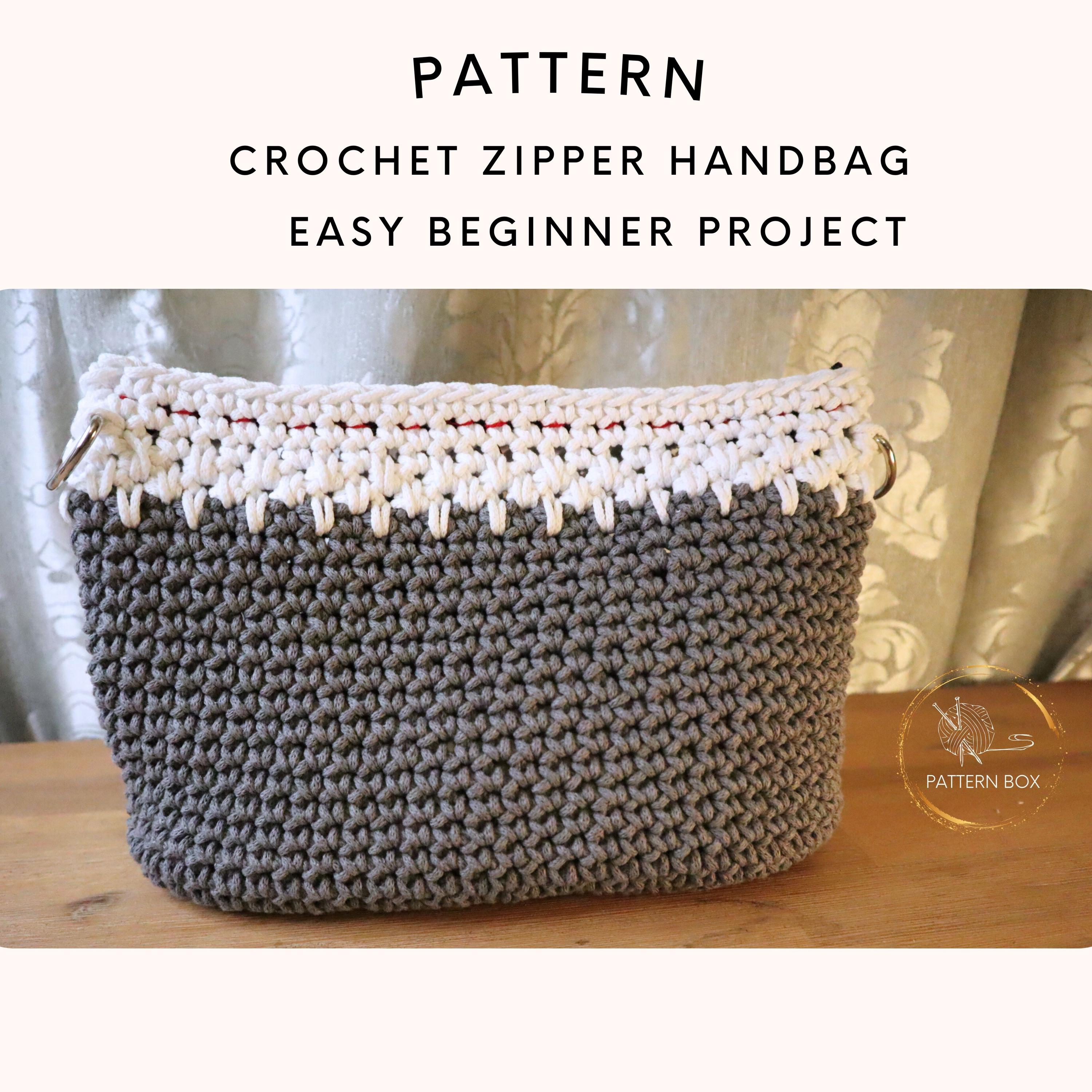 Chunky Crochet Zipper Bag Pattern – Easy Beginner Purse With Spike ...